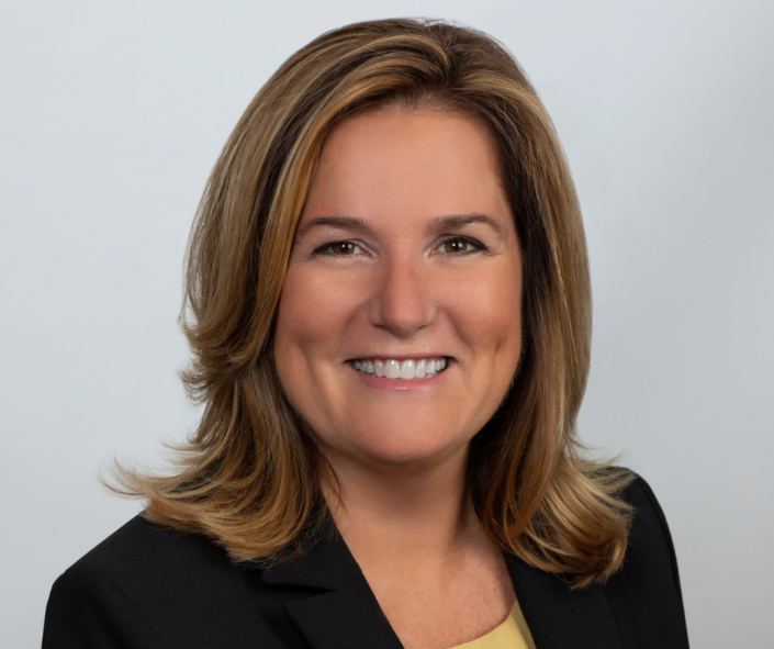 Caroline Black Sikorske Celebrates 33-Year Firm Anniversary - Sessums ...